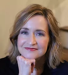 Author Spotlight: Landra Jennings + a GIVEAWAY - From The Mixed Up Files